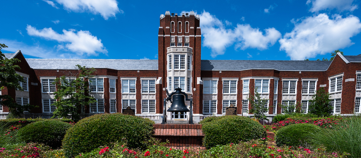 Trustees Pass Resolutions Honoring Alumni, Faculty and Retirees - Jax ...