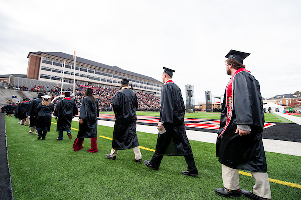 JSU Confers 582 Degrees at Fall Commencement - Jax State News